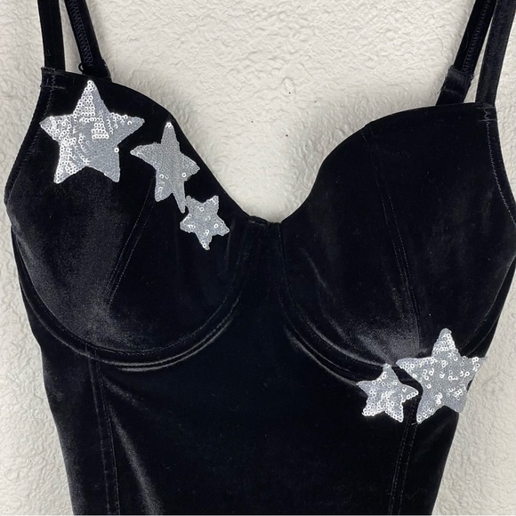 Noelle | Tops | Noelle By Noelle Starry Night Black Velvet Celestial ...